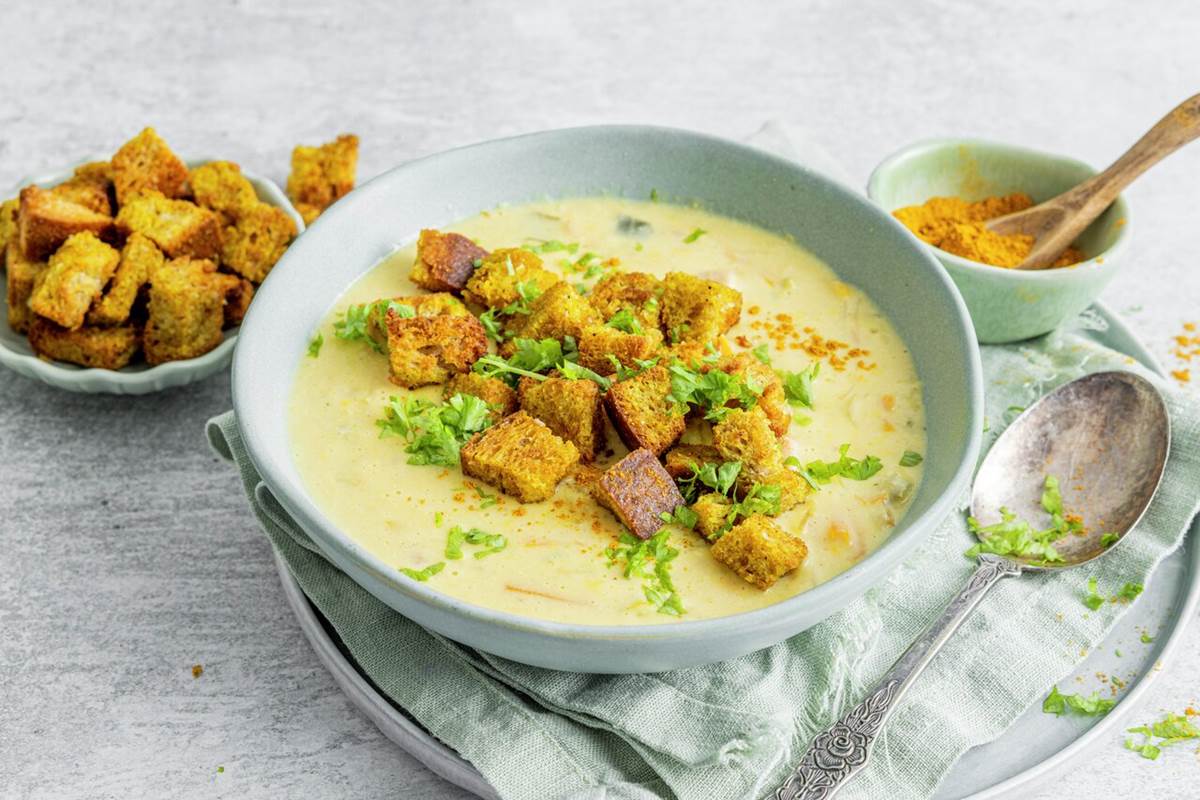 Fiskesuppe med currykrutonger | Bakehuset