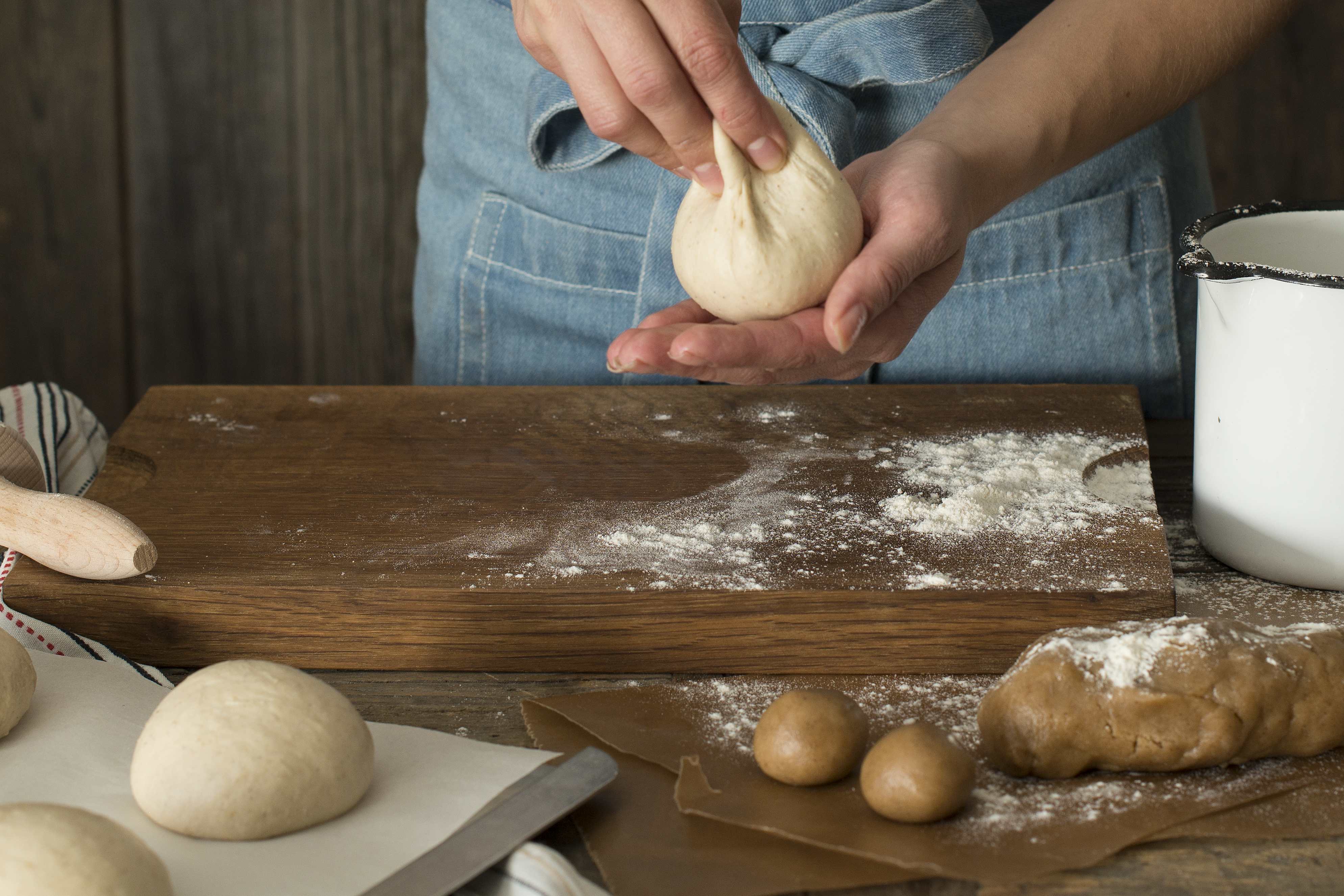 Fylte boller med pepperkakedeig | Bakehuset